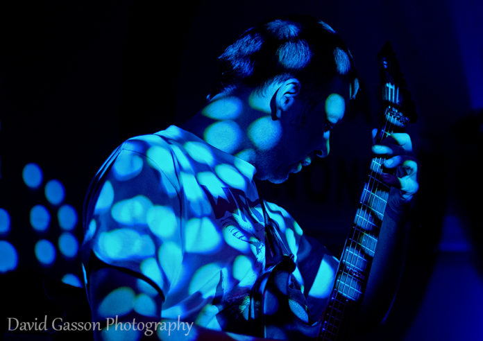 Hardcore punk music photography. Motus Vita Est concert pictures