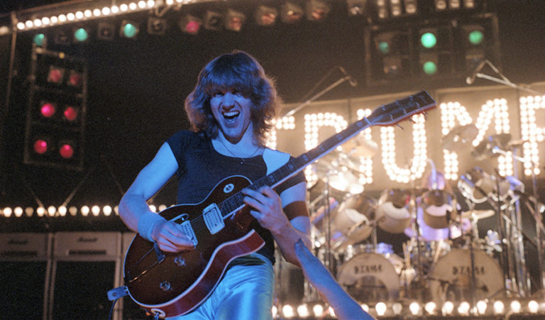 1980 rock concert photography. Triumph concert pictures